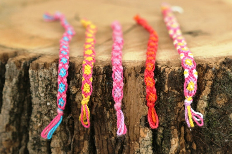 Friendship Bracelet - Woven - Colorful - Chevron - Striped - Great Gift ...