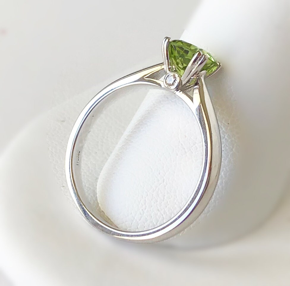 Peridot White Gold Solitaire Ring Natural Gemstone Ring | Etsy