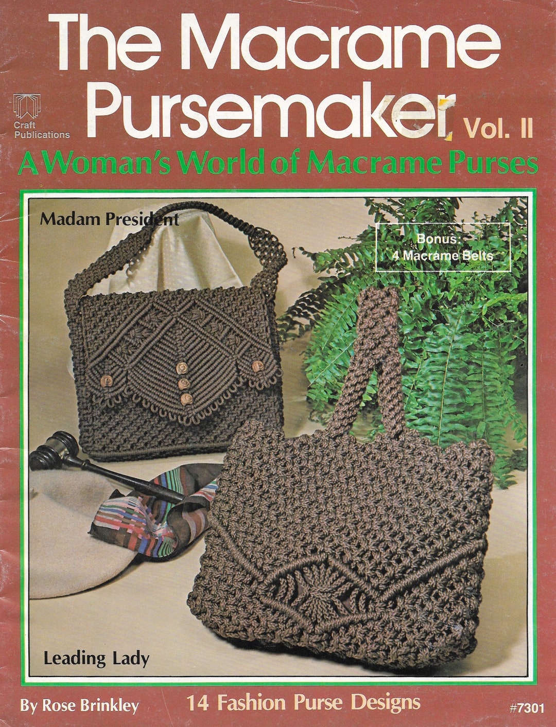 Madame + Lady Purses • 1970s Macrame Bags Design Handbag Designs Purse ...
