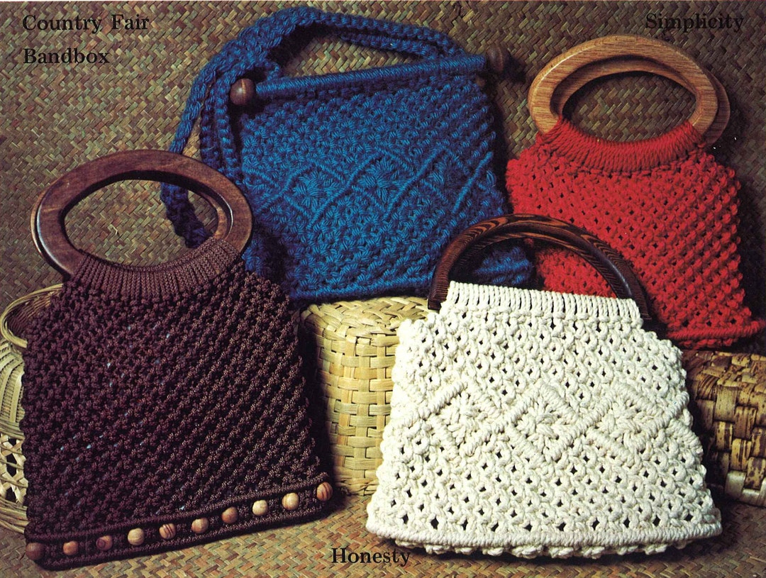 Red White + Blue • 1970s Macrame Bags Handbag Designs Purse Tote ...