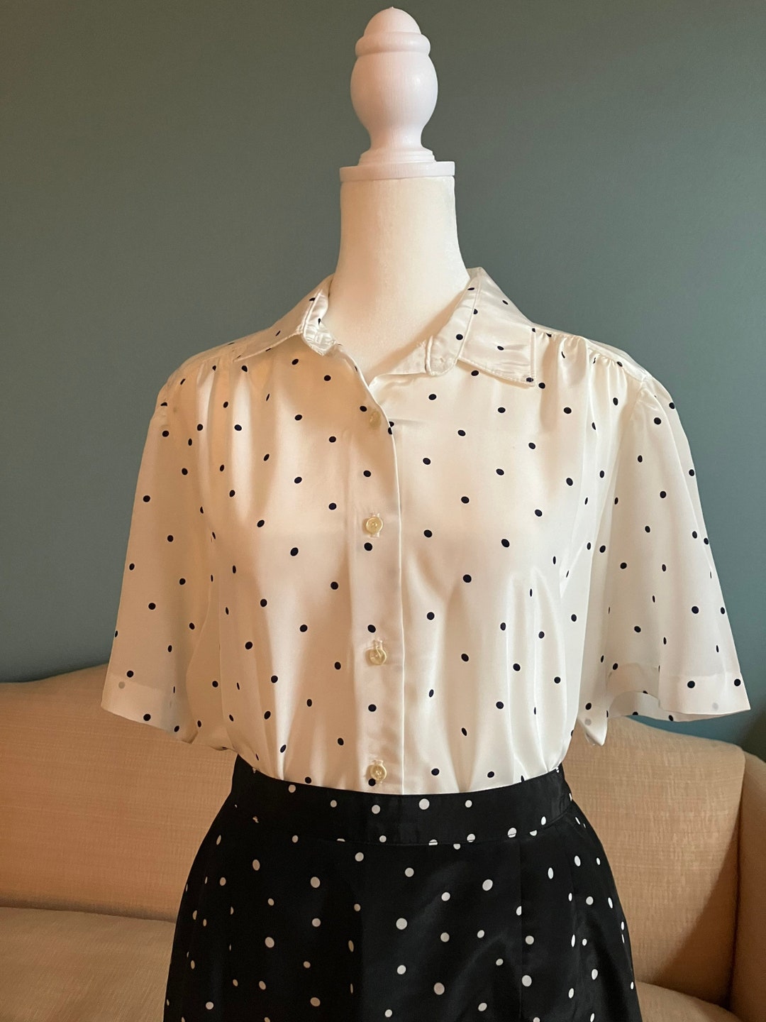 Größe S 1980er Jahre rrrruss Russ Togs Weiß und Schwarz gepunktete ...