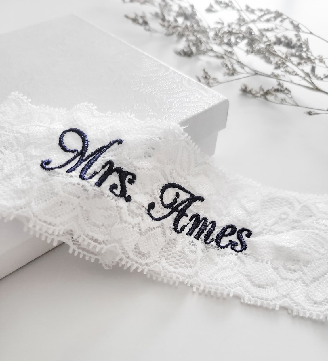 Embroidered Lace Bridal Garter Set, White Lace Personalized Garter, You ...
