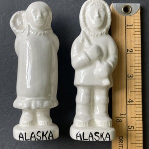 Vintage Inuit Alaska Salt Pepper White Souvenir Ceramic Shakers - Etsy