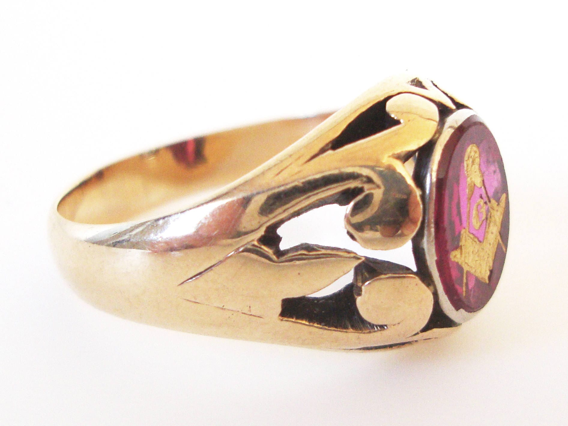 Vintage Masonic Master Mason 14K Gold Ring With Ruby Glass Inlay (size ...