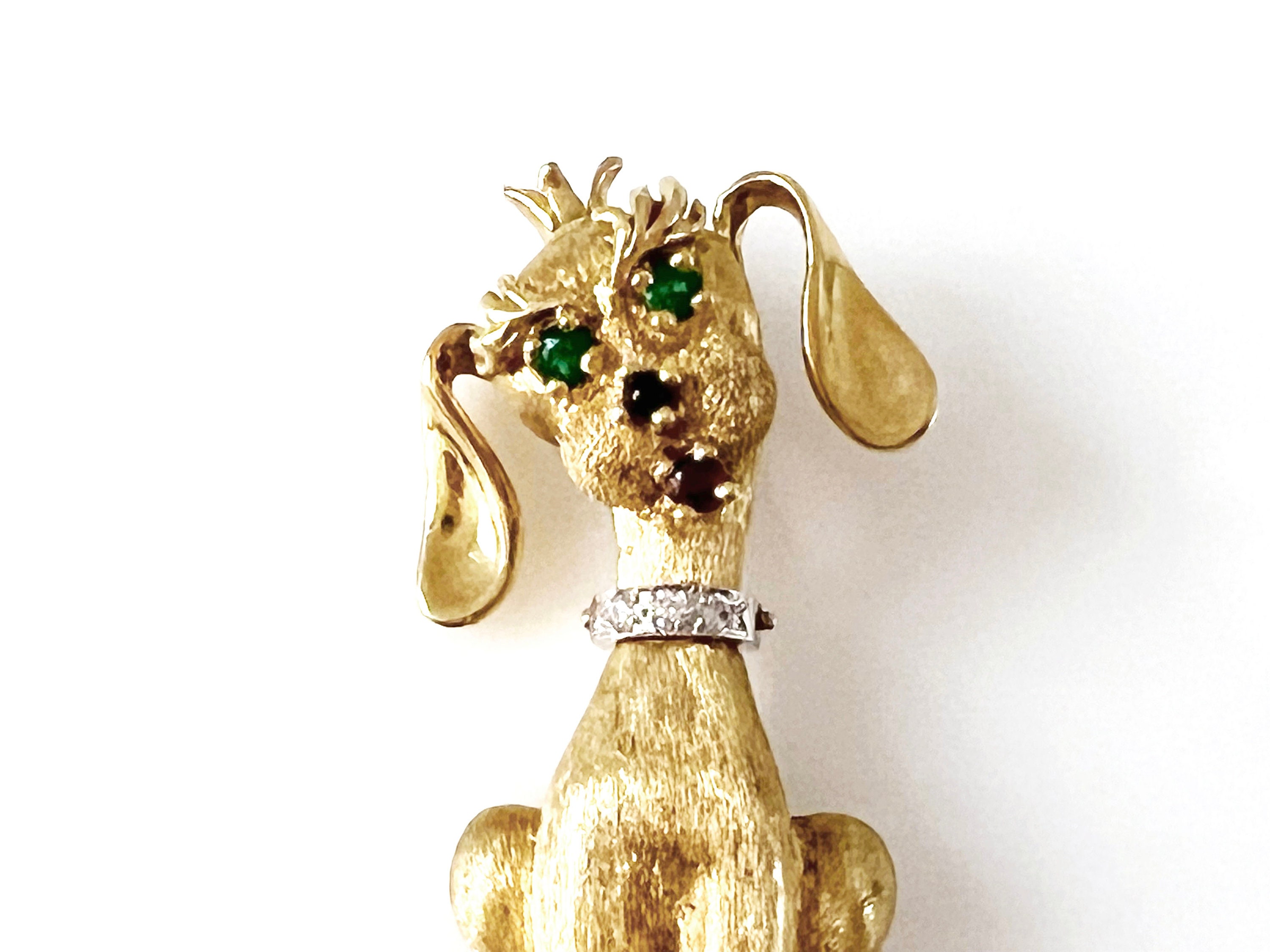 Dankner 18K Gold Dog Brooch With Emeralds, Ruby and Diamonds - Etsy