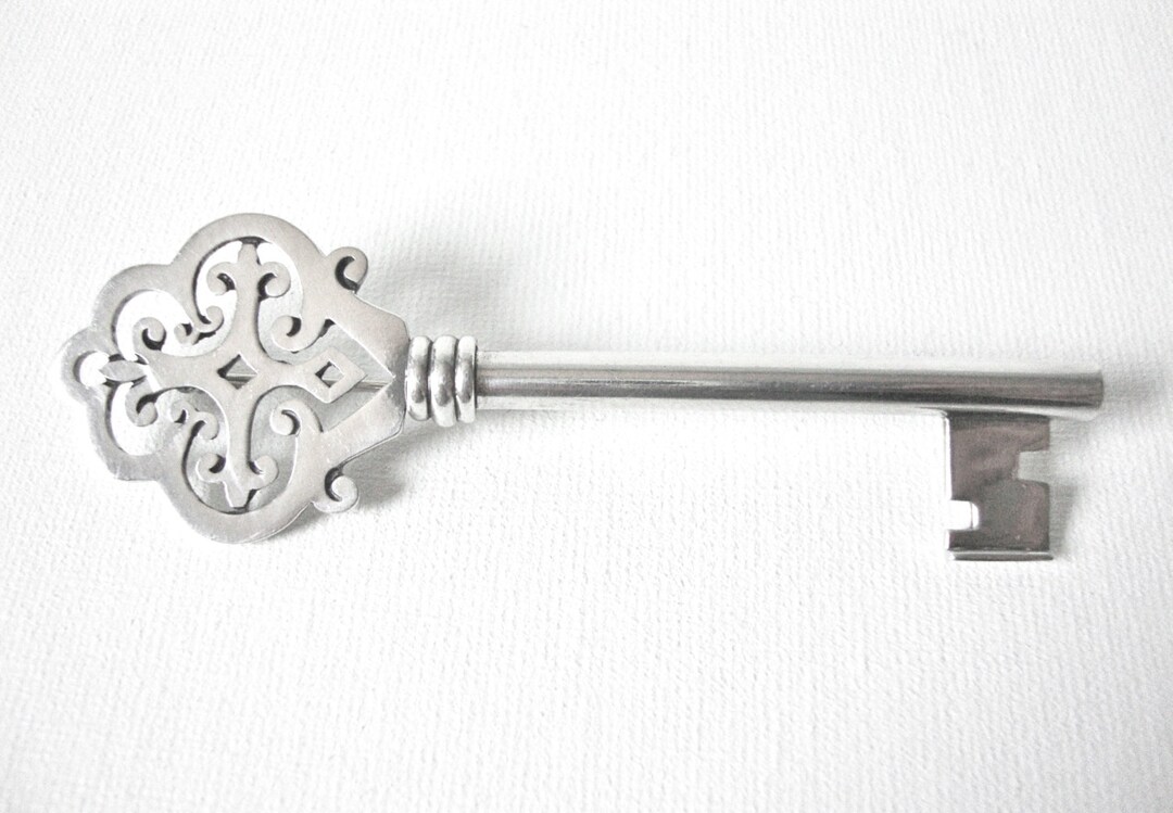 Large Los Castillo Sterling Silver Skeleton Key Brooch Eagle Mark 15 - Etsy
