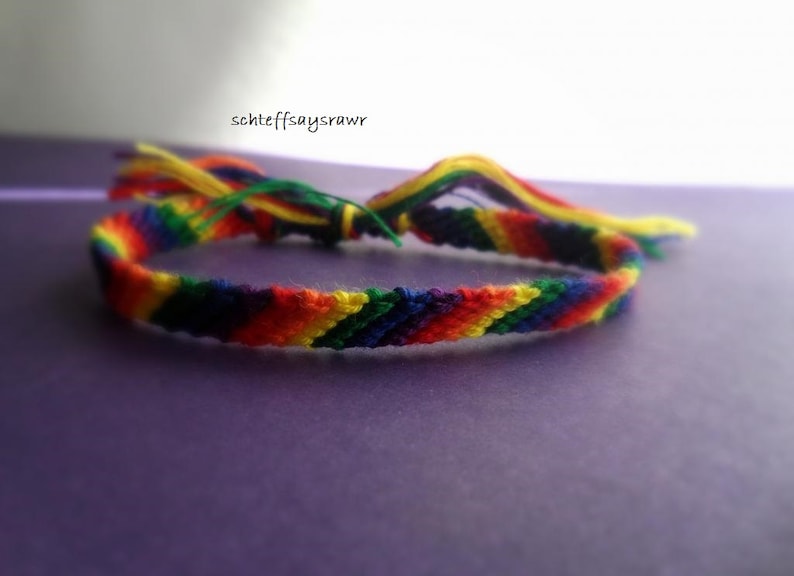 Rainbow Friendship Bracelet thin - Etsy