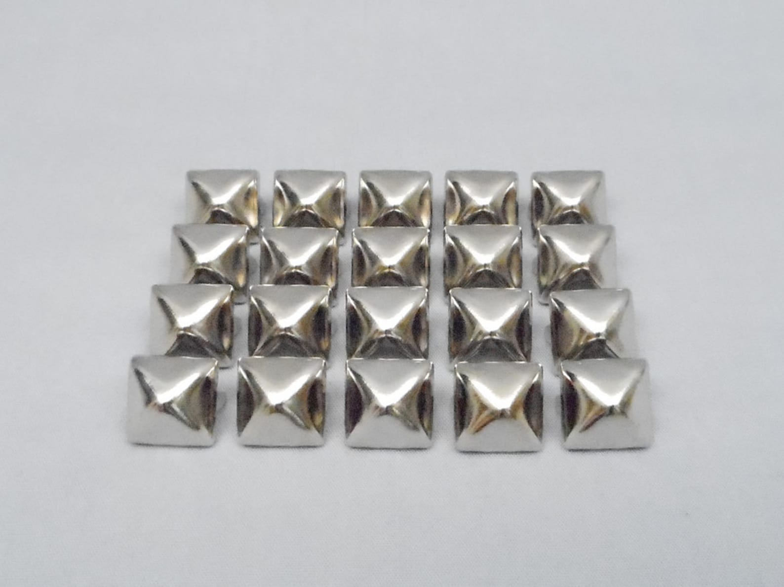 100 Silver Half Inch 12mm Pyramid Studs Made in the USA - Etsy