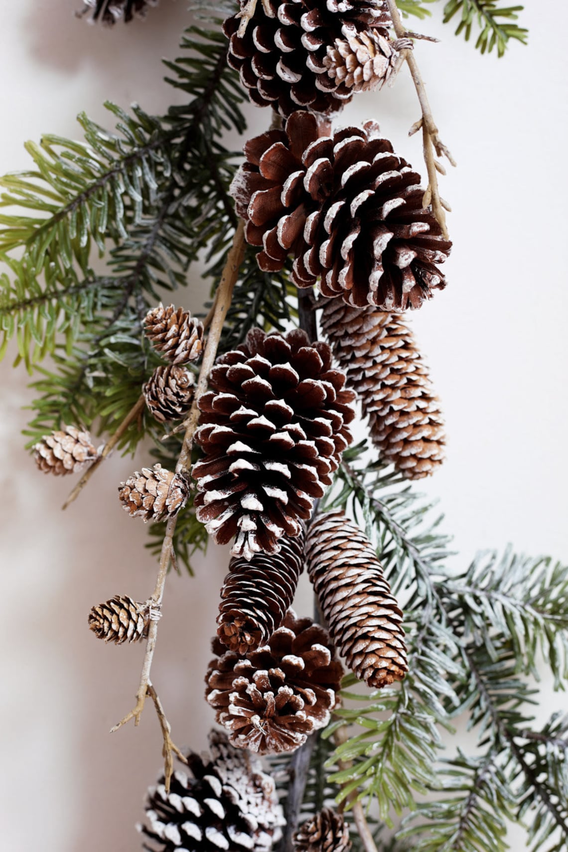 Snowy Norway Spruce & Pinecone Winter Christmas Garland Table - Etsy