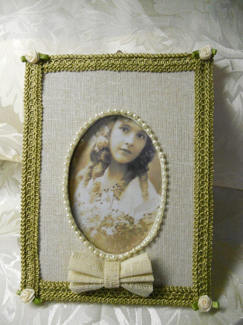 Victorian Picture Frame Handcrafted - Etsy