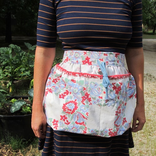 Harvest Apron Sewing Pattern Garden Apron Egg Gathering - Etsy