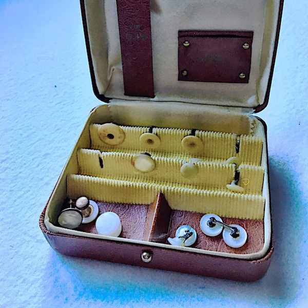 Stud Box - Etsy