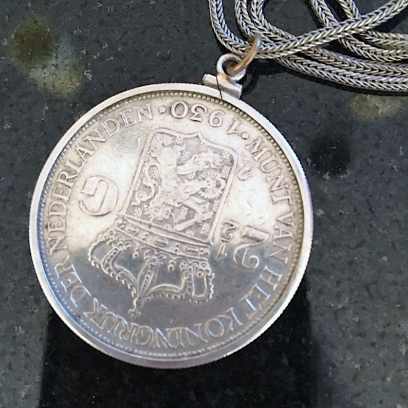 Vintage Queen Wilhelmina Netherlands Silver Coin Pendant - Etsy Vintage Queen Wilhelmina Netherlands Silver Coin Pendant - Etsy