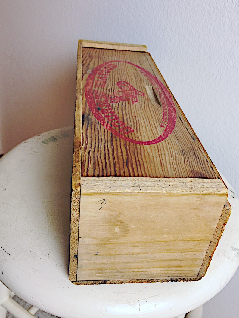 Vintage Wooden Fish Box 1970s Totem Smokehouse Salmon Box - Etsy