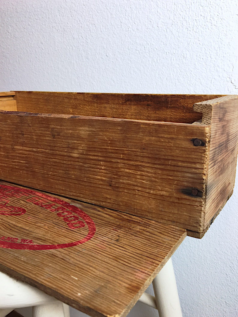 Vintage Wooden Fish Box 1970s Totem Smokehouse Salmon Box - Etsy