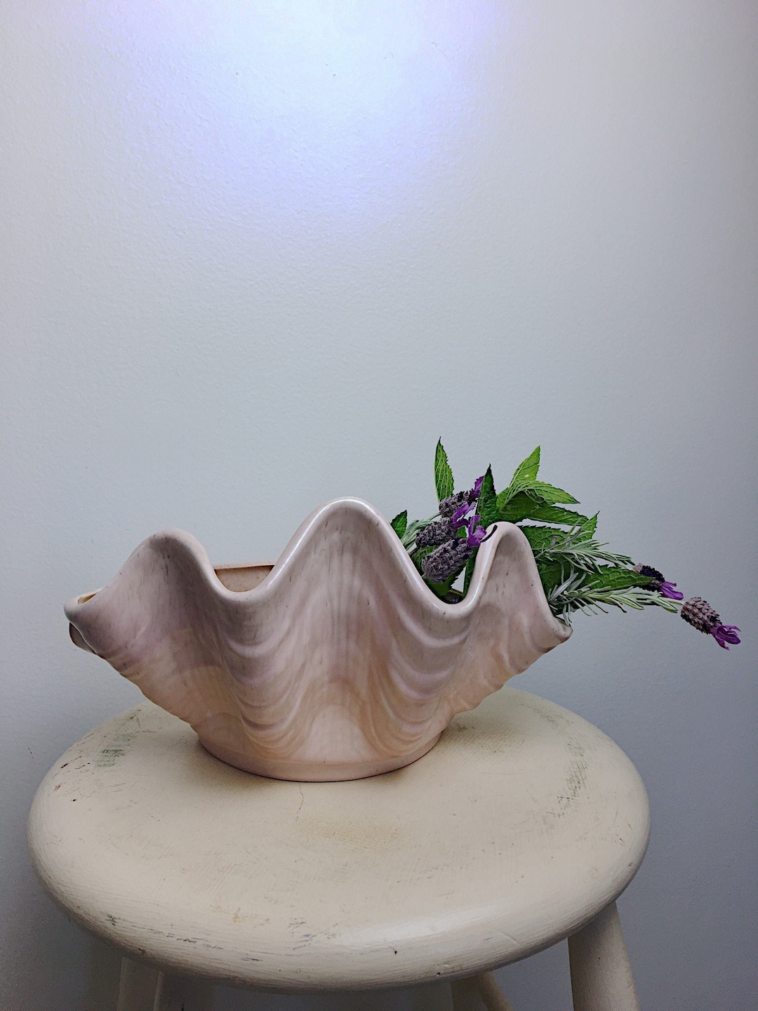 Vintage Pink Ruffled Clam Shell Planter, 1940s West Coast Pottery ...