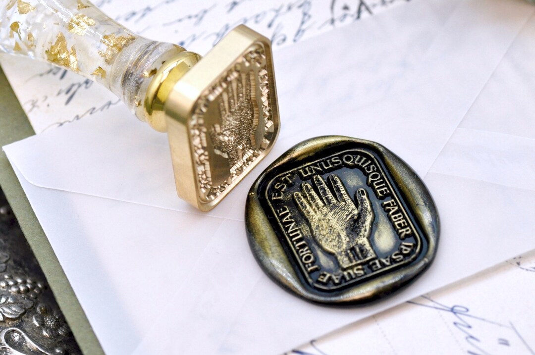 Palm of Hand Latin Motto Message Destiny Fate Retro Antique Inspired ...