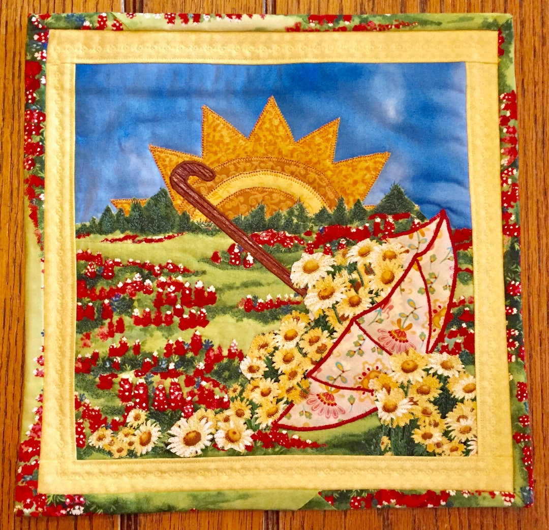 May Mini Quilt Pattern - May Flowers - Etsy