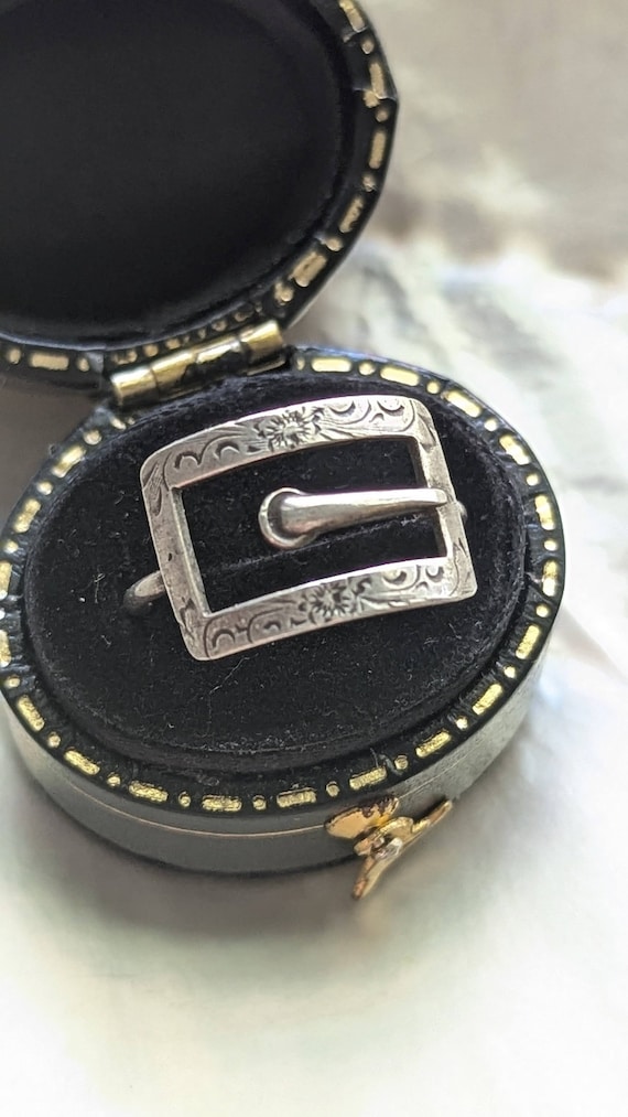 Silver ring Buckle antique sterling - Gem