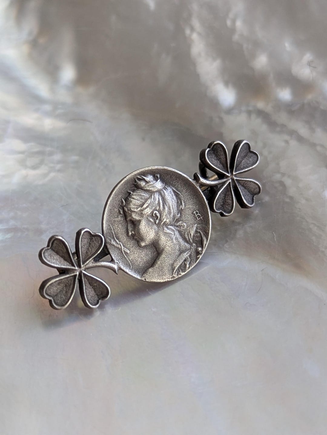 Antique Art Nouveau Artemis/diana With 4 Leaf Clovers Sterling Silver ...