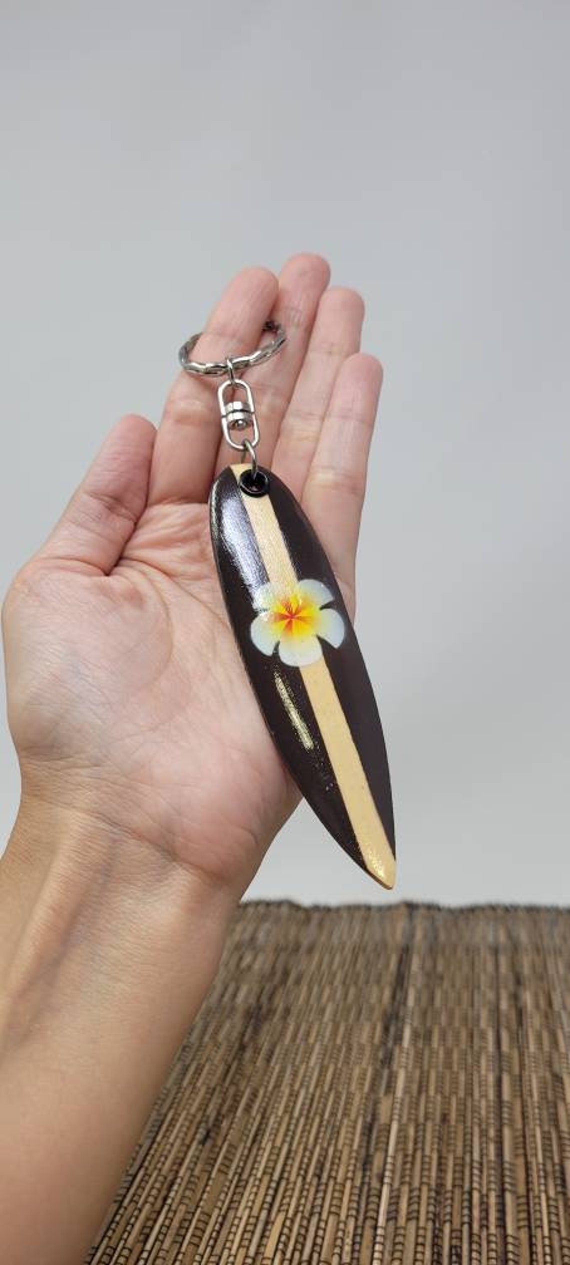 Wooden Surfboard Keryring Wood Surfboard Keychain Surf - Etsy