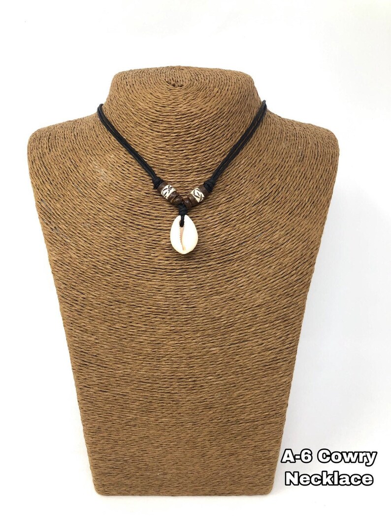 Hawaiian Shell Necklace Natural Seashell Necklace Sea - Etsy