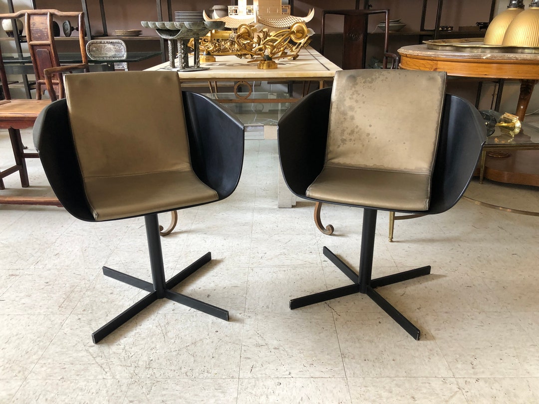 Italian Mid Century Modern Carlo Columbo Chair. in Very Good Condition ...