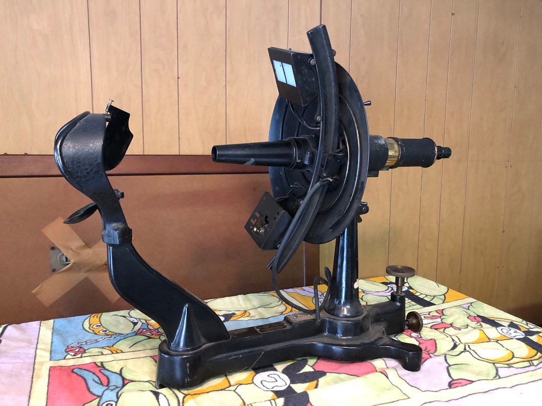 Máquina de prueba de ojo antiguo óptico oftalmólogo antiguo - Etsy España
