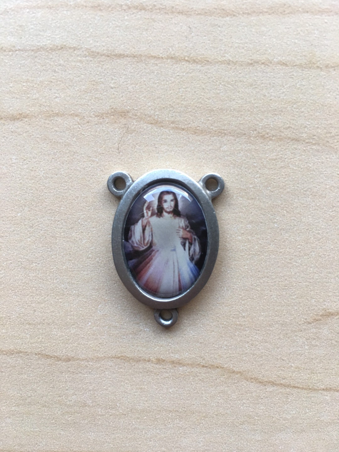 Divine Mercy Centerpiece 1 Inch, Pewter - Etsy