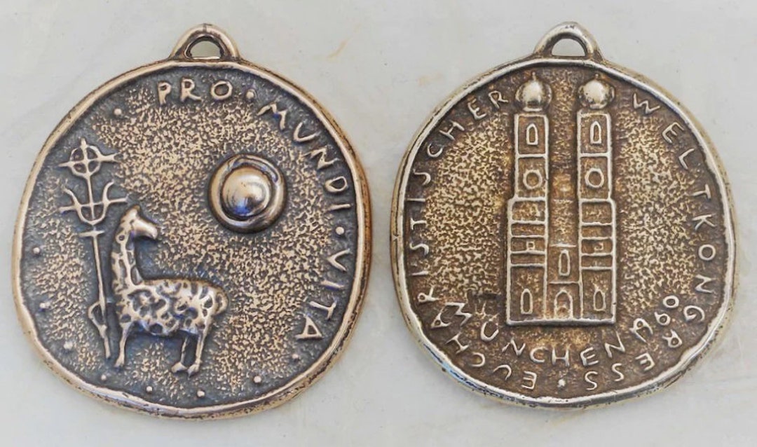 MEDAL, Agnus Dei, for the Life of the World - Etsy