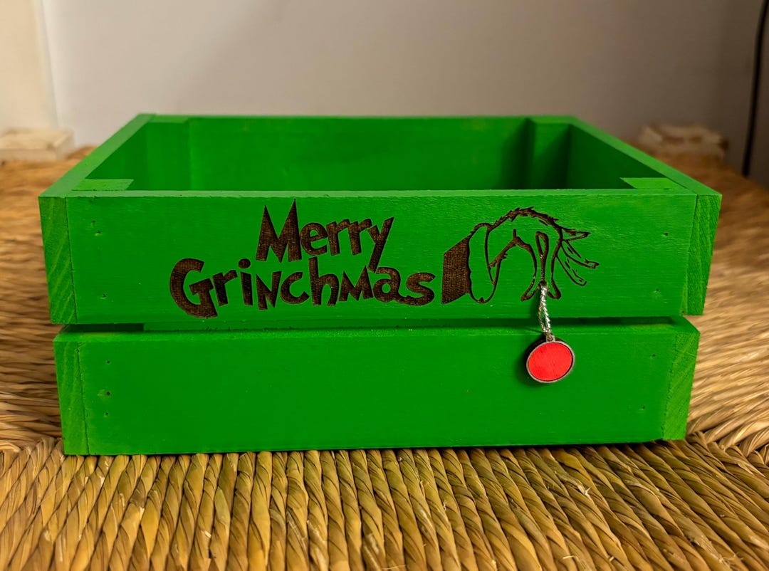 Merry Grinchmas Box: Engraved Wooden Christmas Decoration - Etsy