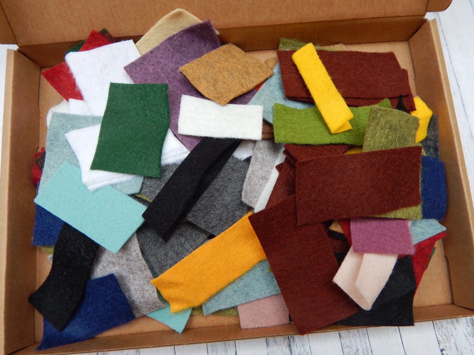 Mulitcoloured Felt Scraps Fabric off Cuts for Crafts 50g - Etsy UK