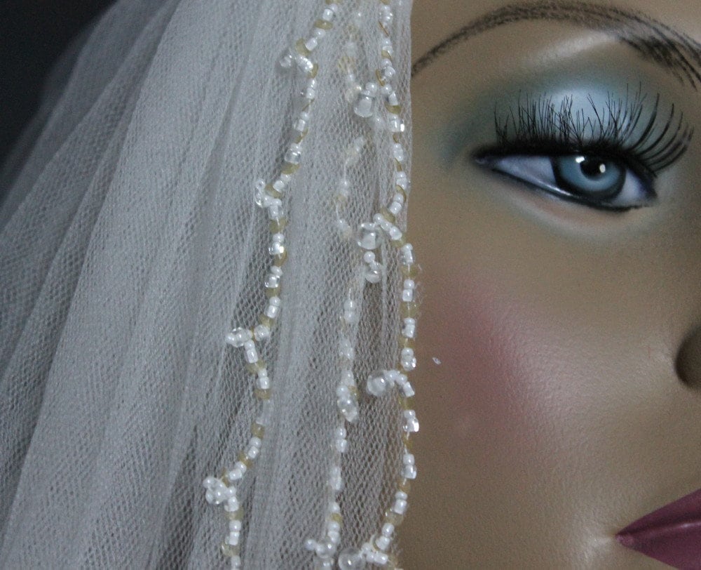 Vintage 1980s Wedding Veil Bridal Veil Beaded White Veil Two Layer With ...