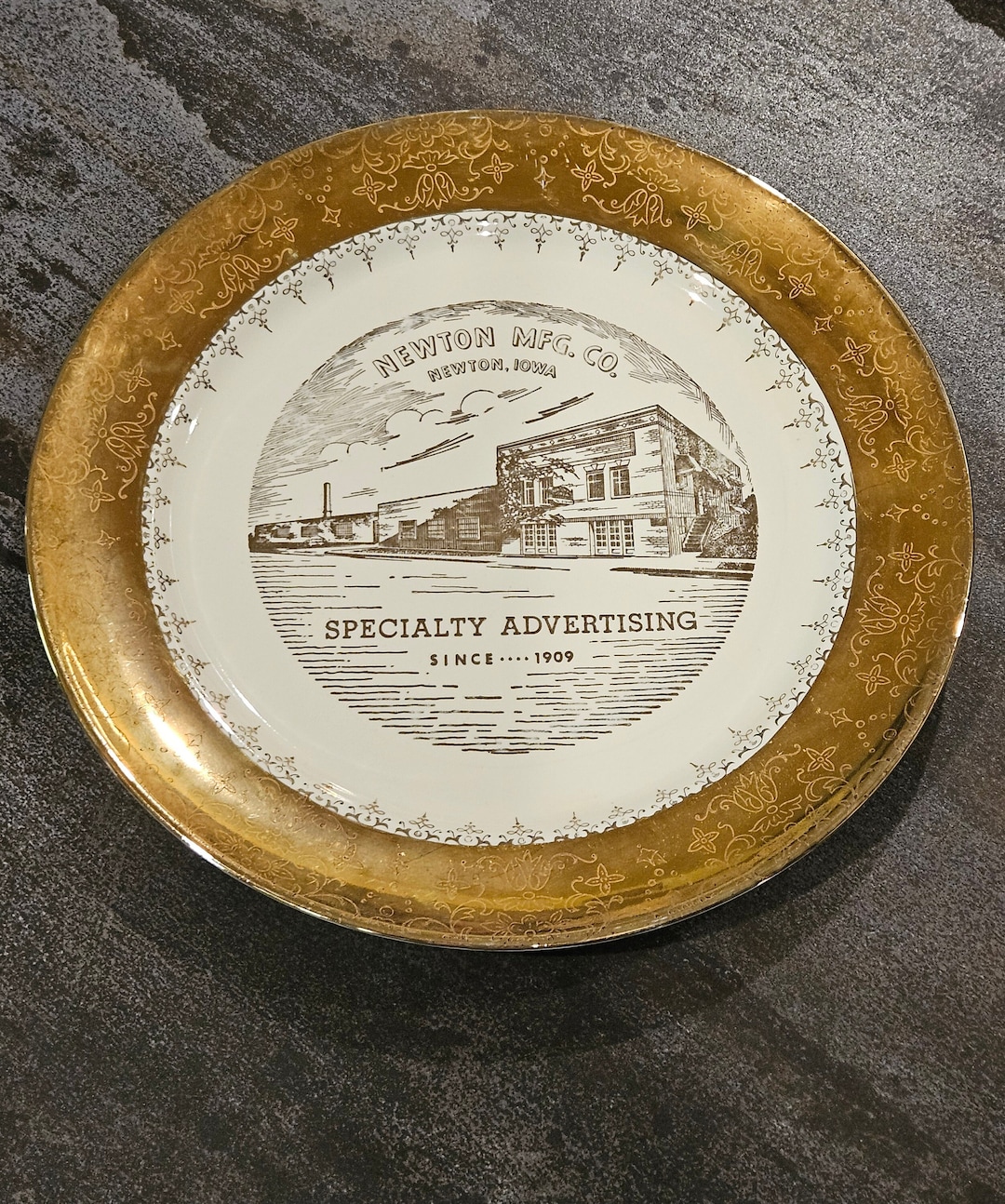 Vintage Newton MFG Co Souvenir Plate Midcentury Collectors Plate ...