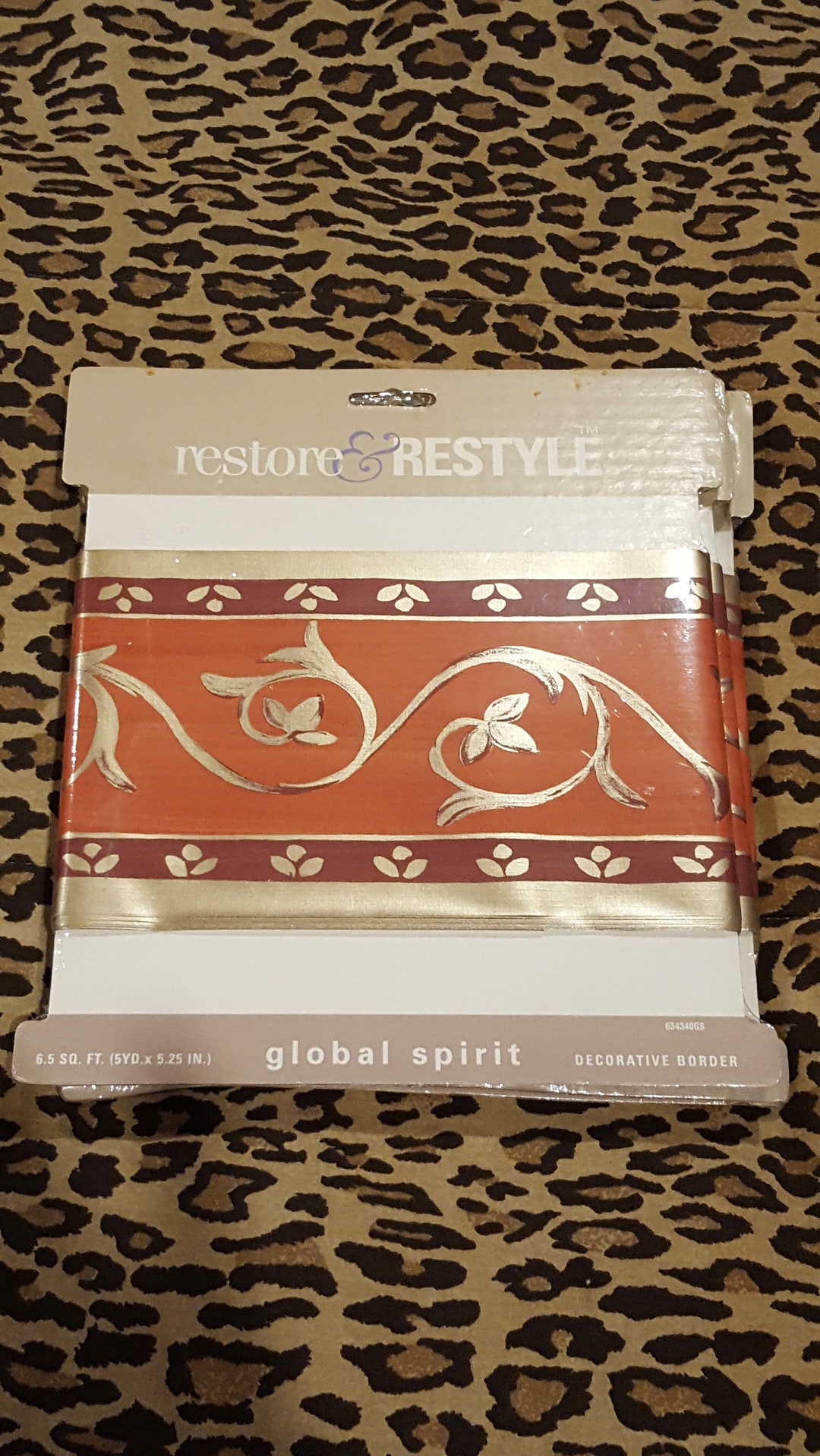 Vintage Wall Decor Decorative Border for Bathroom or Bedroom Eclectic ...