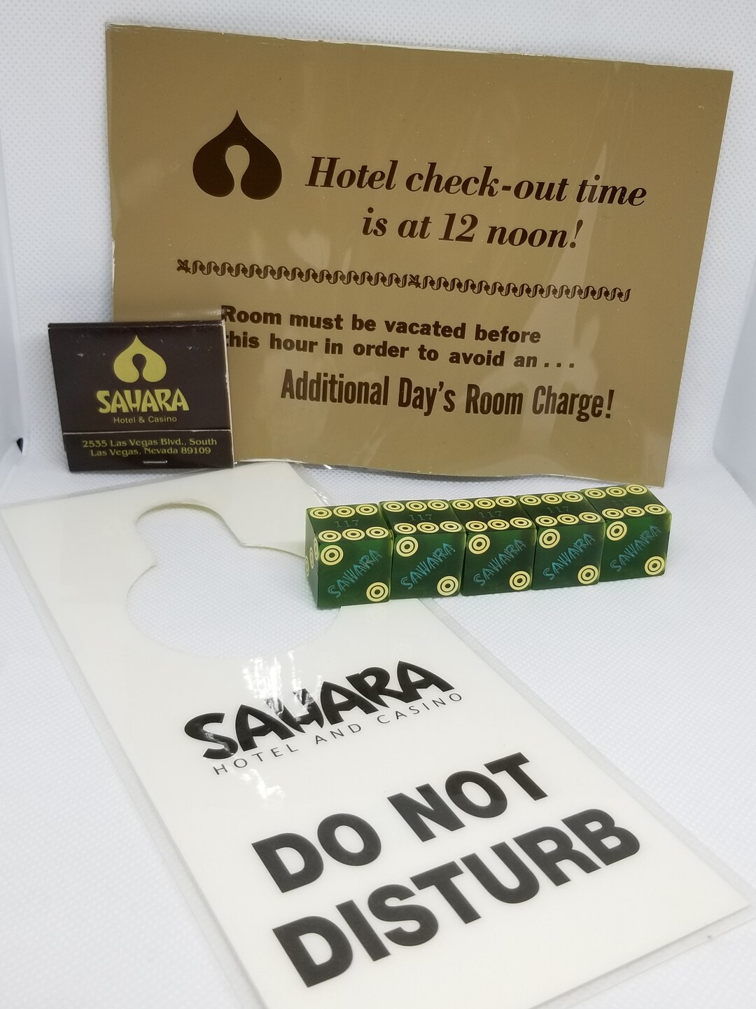Super RARE Vintage Sahara Las Vegas Green Bullseye Dice Stick Sahara ...