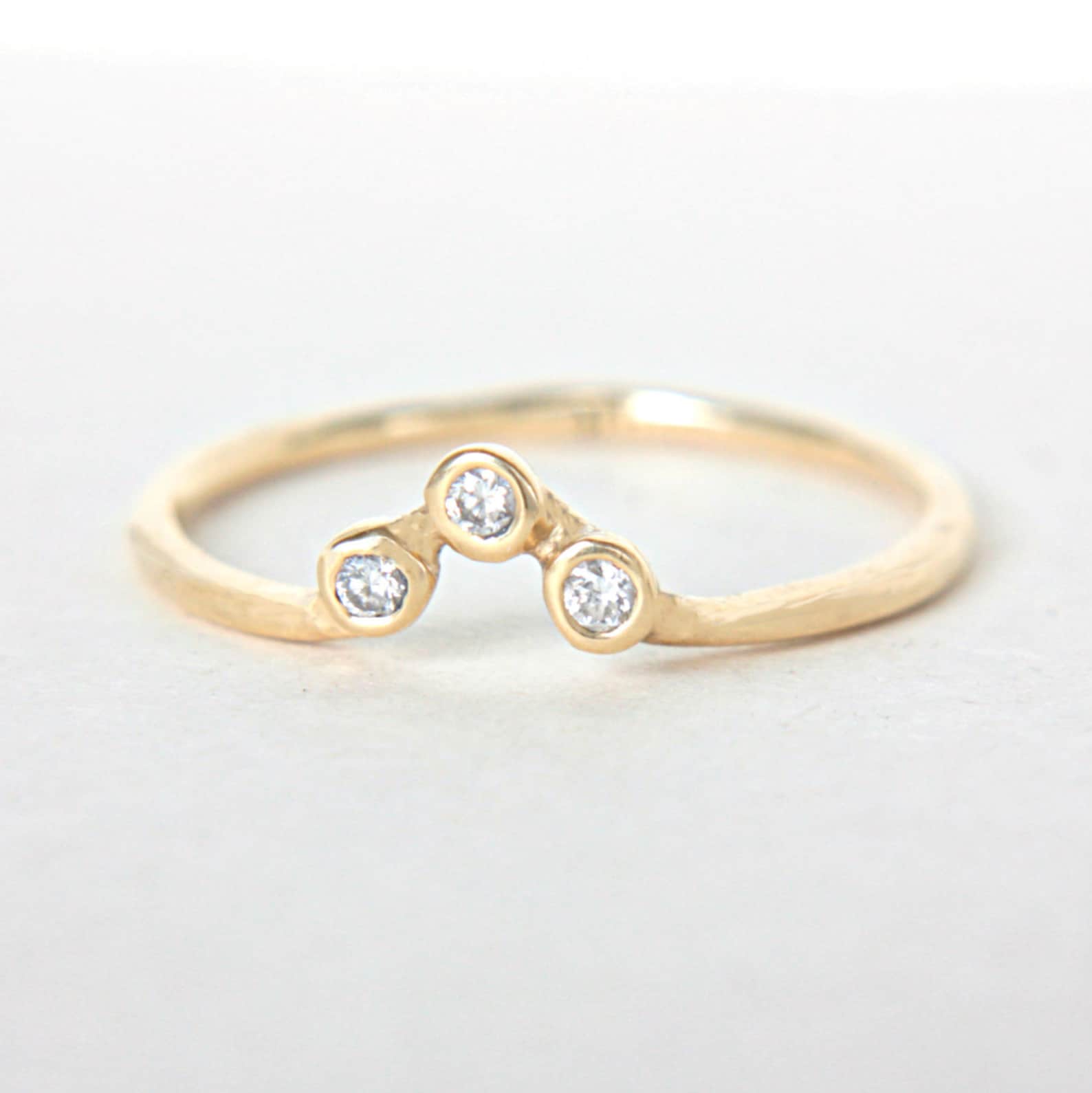 Diamond V Shape Ring 14k Gold Three Diamond Ring V Shape - Etsy