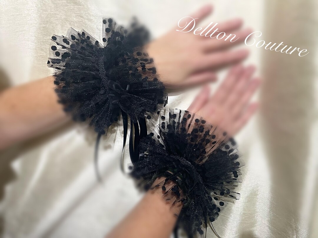 Frilly Cuffs Black Spot Tulle, Net Pair Wrist Ruffle, Steampunk ...