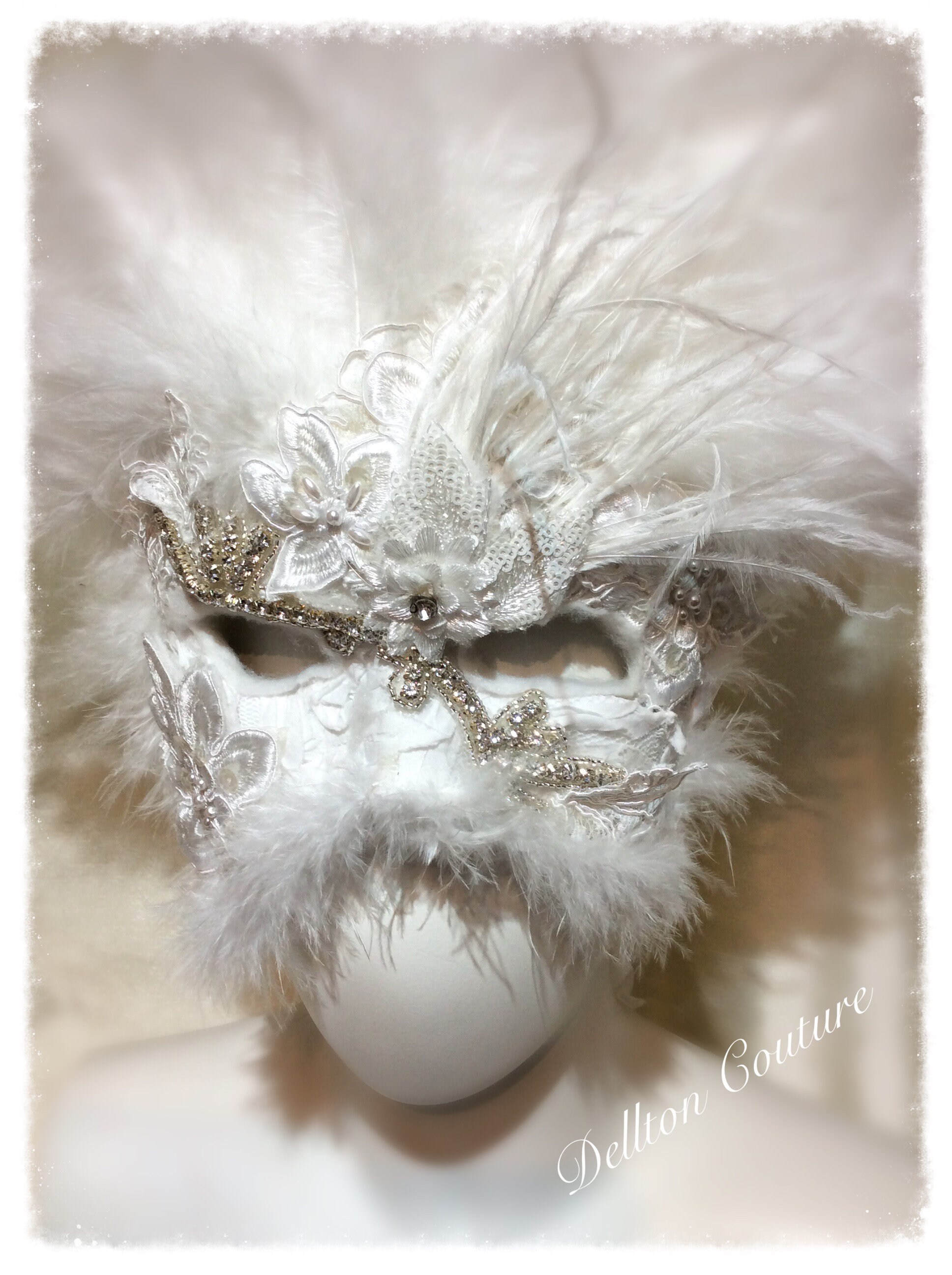 White Feather and Lace Masquerade Mask Venetian Masquerade | Etsy