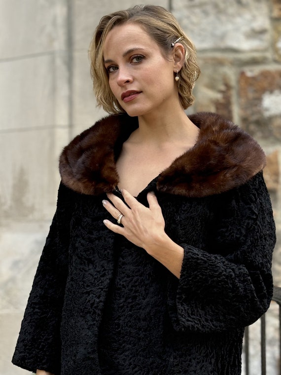 Gorgeous 1950s 1960s Broadtail Persian Lamb Fur Jacke… - Gem