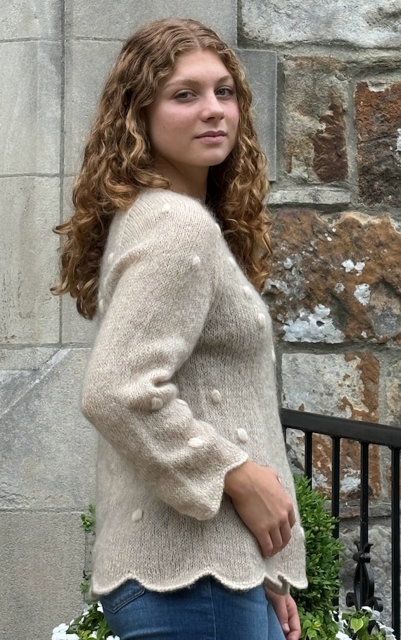 1960s Italian Hand Knit Ilaria Beige Sweater with Sca… - Gem