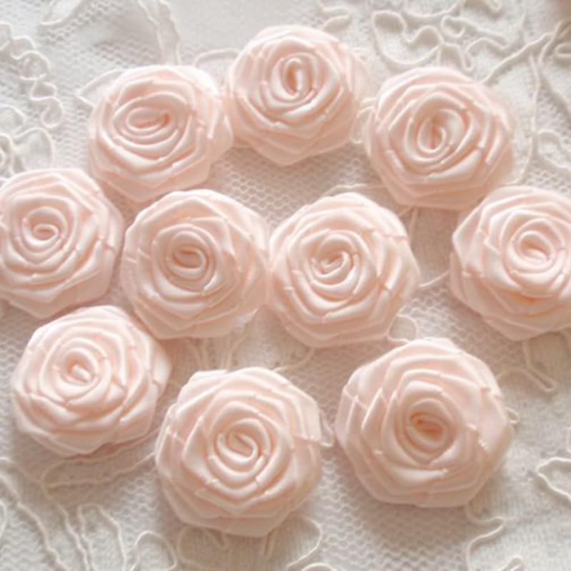 Ribbon Roses - Etsy