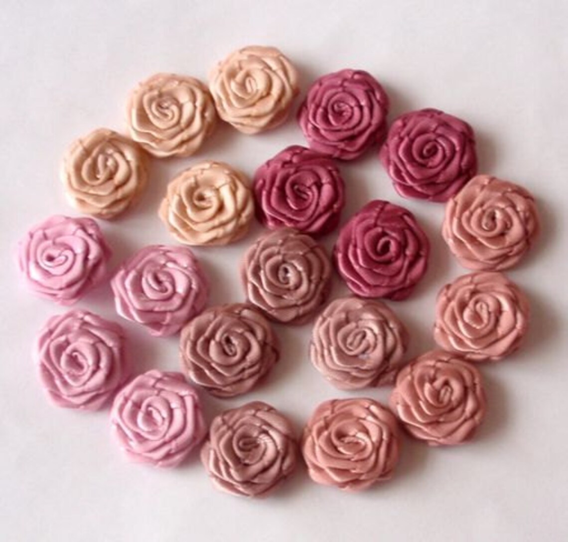 20 Small Handmade Ribbon Roses 3/4 Inches in Nude Victorian - Etsy