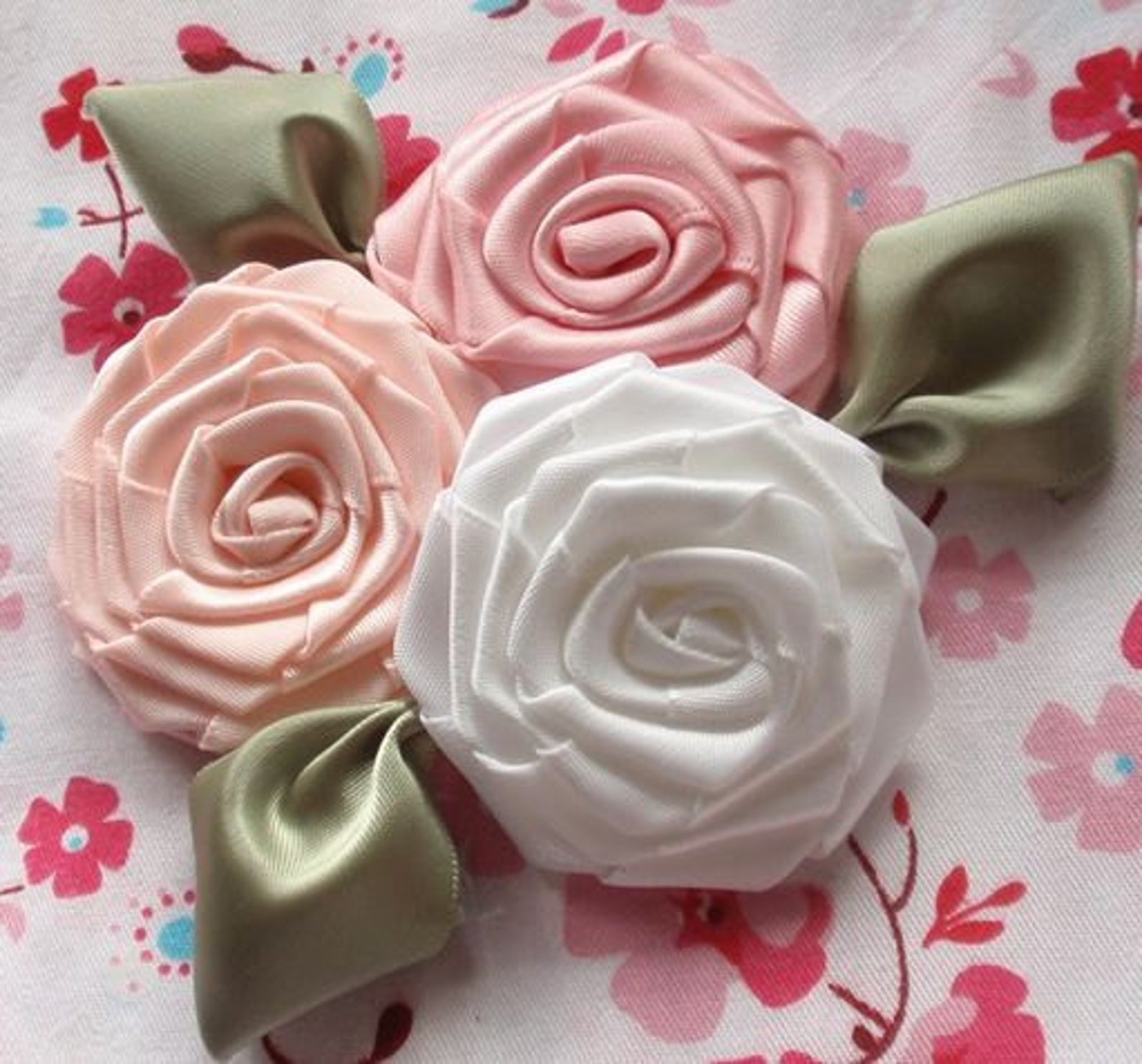 3 Handmade Ribbon Roses With Leaves 2 Inches in White Lt - Etsy