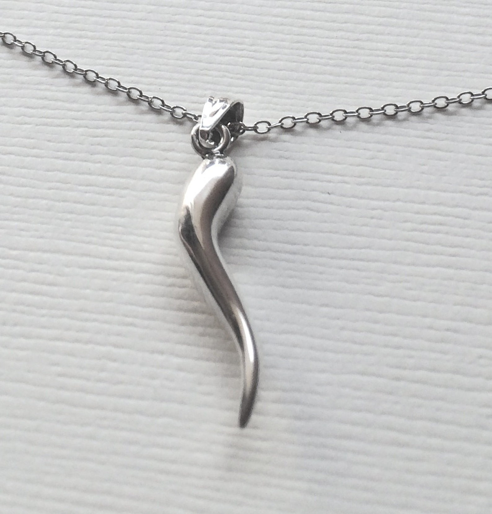 El Corno; Amuleto de cuerno italiano en plata de ley, collar de ...