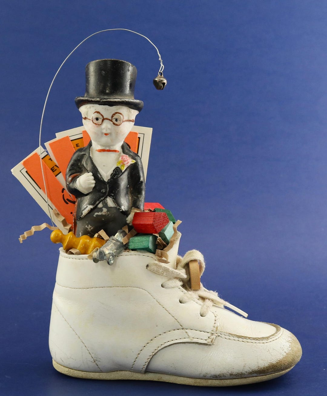 THE GAMER Child's Shoe Monopoly Theme Board Pieces - Etsy