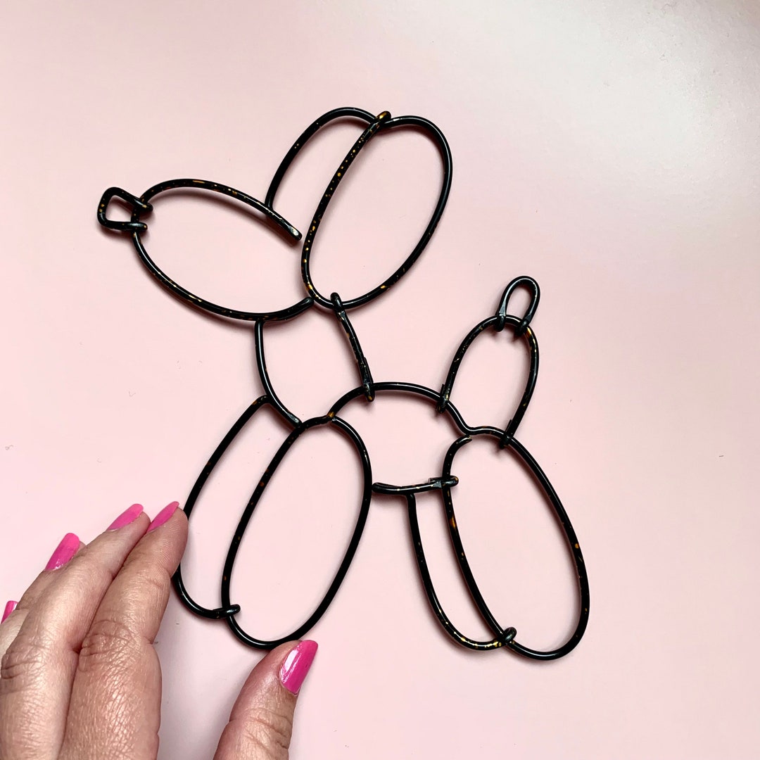 Handmade Wire Balloon Dog in Black and Gold Specked 2.5mm Wire. Fun ...