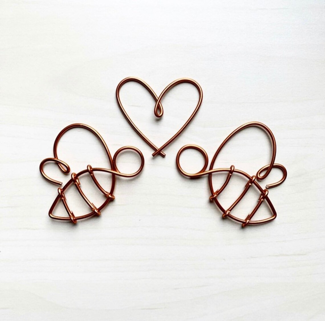 Handmade black Pictured Wire 'love Bees'. Fun Home - Etsy