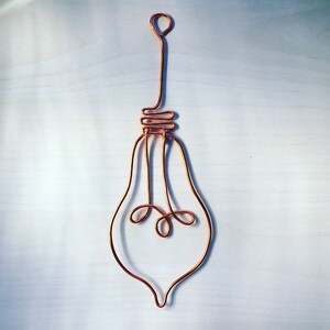 Copper Wire, Vintage Style Light Bulb Christmas Tree Decoration ...