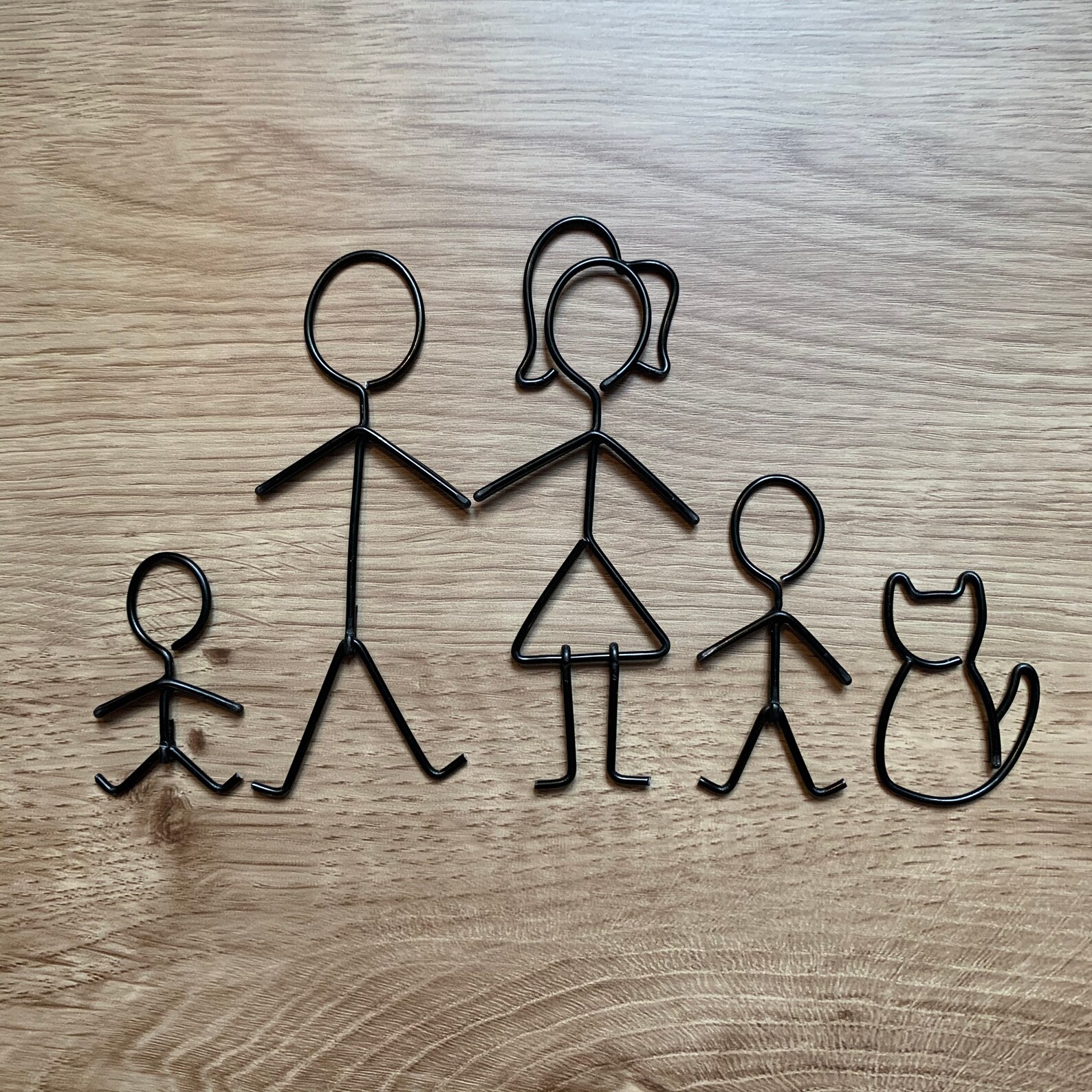 Handmade black pictured wire family members. Wire art | Etsy